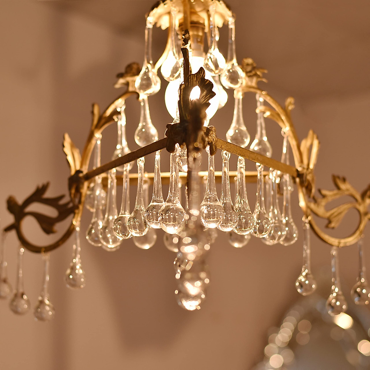 IndianShelf 20 Glass Christmas Ornaments- Clear Glass Ornaments- Chandelier Crystals- Chandelier Drop Ornaments- Glass Teardrop Clear Christmas Ornaments-Hanging Crystals for Centerpieces -3"