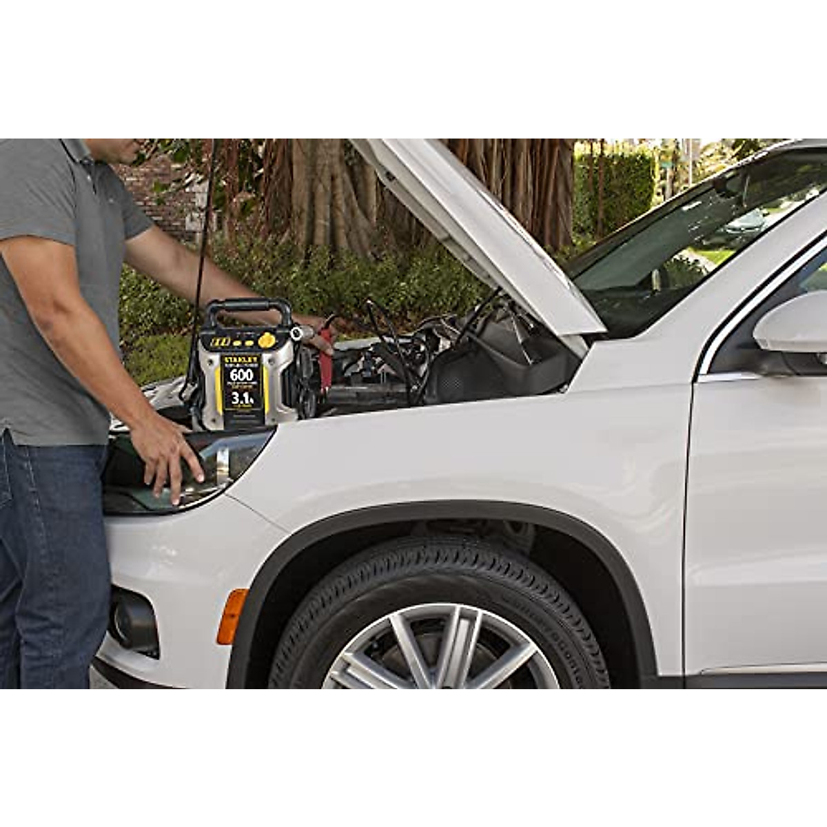 STANLEY J309 Portable Power Station Jump Starter: 600 Peak Amp Battery Booster, 3.1A USB Ports, Battery Clamps