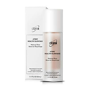 Glow Base_Complexion to create a radiant and glowing finish