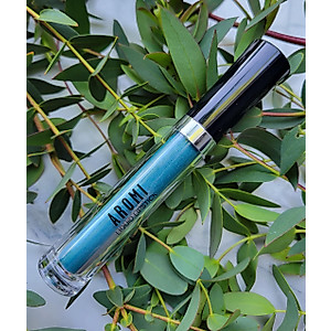 Aromi Bright Blue Metallic Liquid Lipstick | Sparkly Sky Lip Color with Shimmery Finish, Vegan Makeup, Cruelty-free, Long-lasting (Snow Queen)