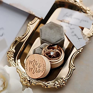 Mr and Mrs Engraved Rustic Vintage Wood Engagement Jewelry Storage Ring Box, Wooden Ring Holder for Girlfriend Wife fiancee Couple Lover Wedding Anniversary Ceremony Valentines Day Gift