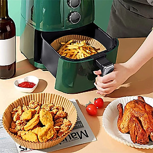 KuraMart Air Fryer Disposable Paper Liners 6.3" 100PCS Round Nonstick Parchment Liner Oil Resistant & Waterproof Cooking Bake Filter with 100 PCS Disposable Gloves for Air Fryer, Microwave, Steamer