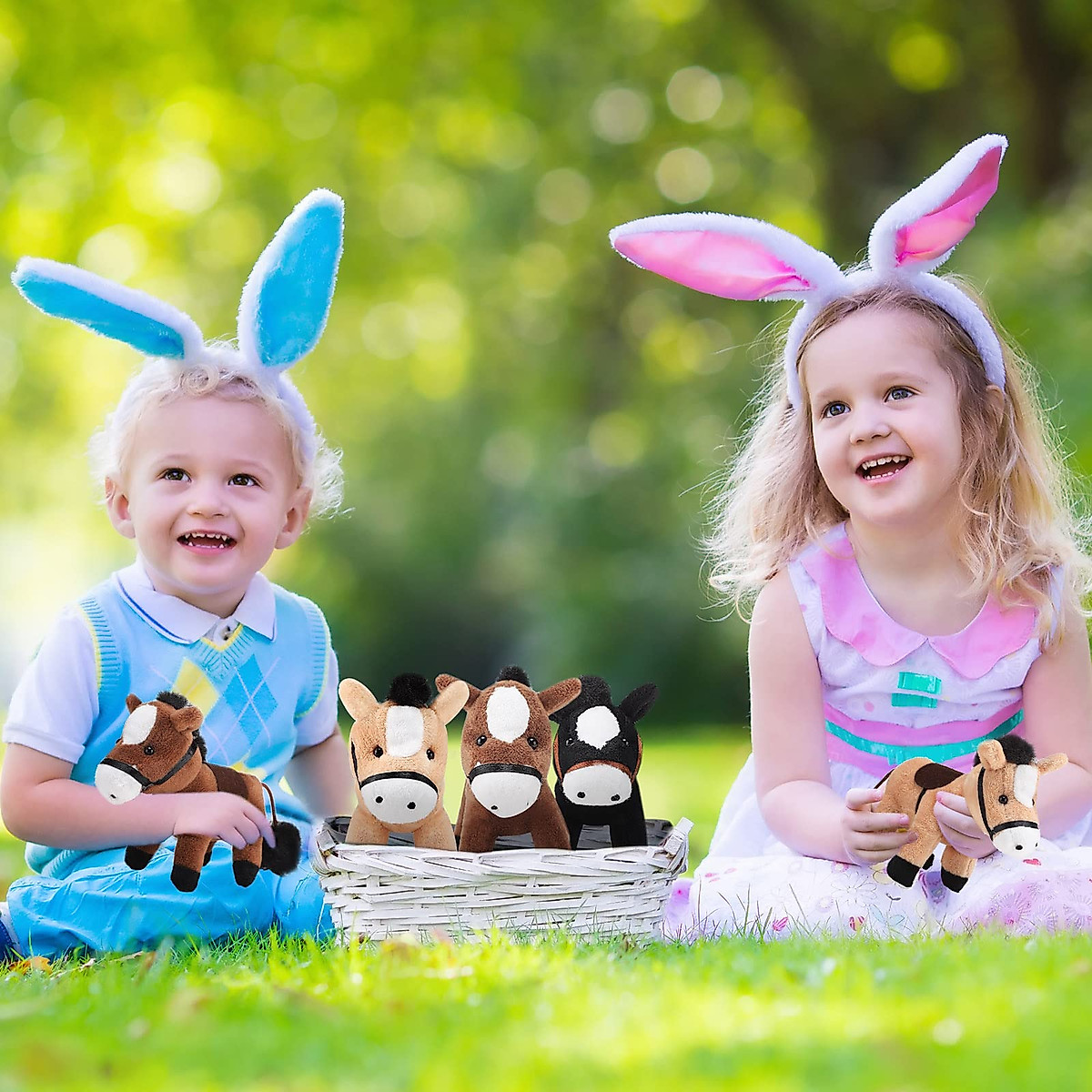 Zomiboo 9 Pack Horse Stuffed Animals Horse Plush Toy Standing Stuffed Horse 4 Inch Mini Plush Horse with Detachable Chain for Animal Theme Party Birthday Decoration Supplies (Vivid Style)