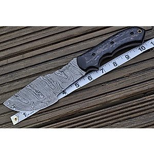 Hunting Knives with Leather Sheath Damascus Blade (Pakka Wood)