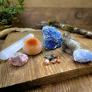 Crystal Variety Subscription Box - Crystal Meditation - Crystal Decorations - Crystal Gifts - Crystal Collectors - Healing Crystals
