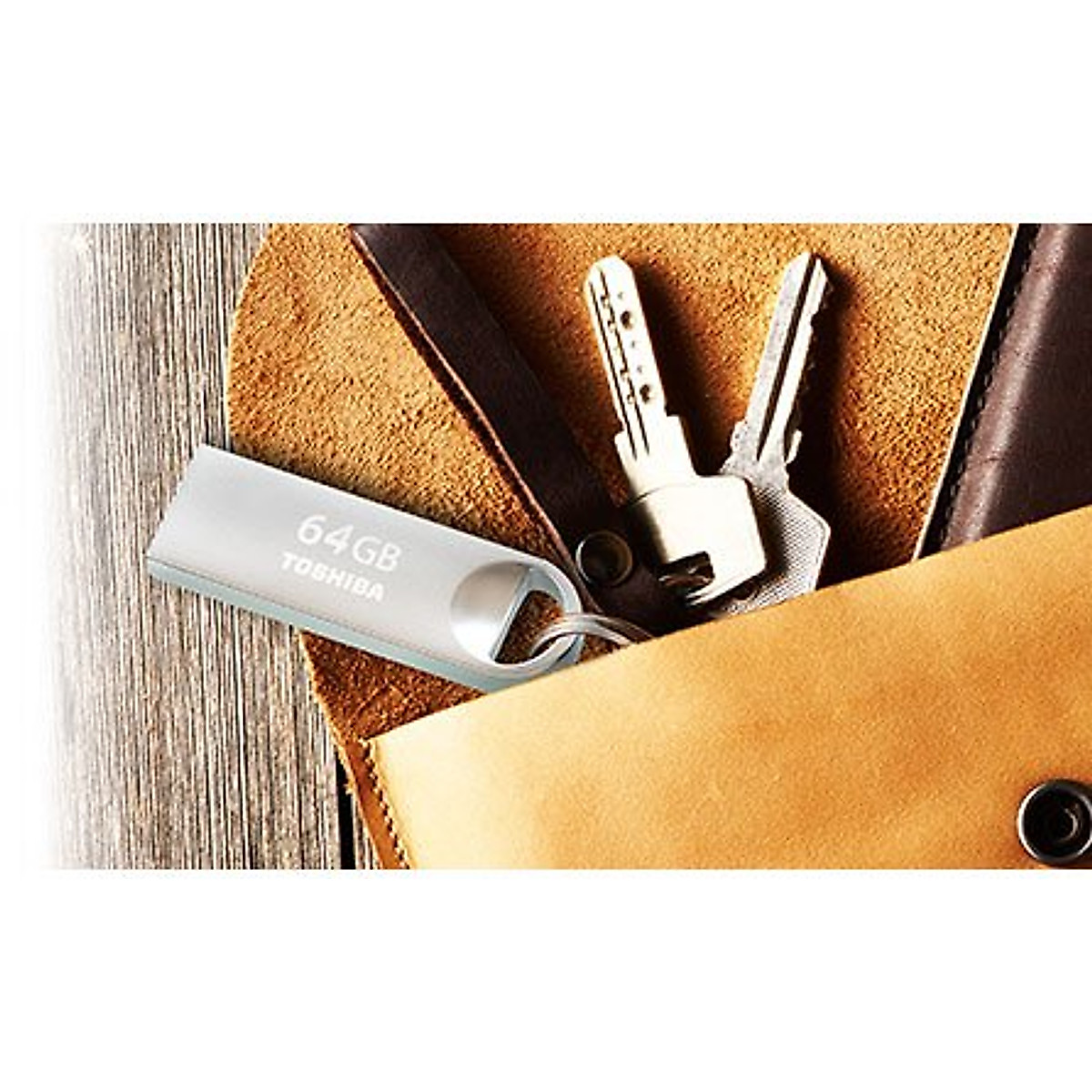 Toshiba 64GB USB 2.0 Flash Disk TransMemory U401 USB2.0 Flash Drive Metal USB Stick ( THN-U401S0640A4 )