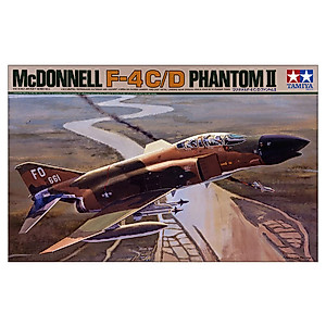 Tamiya 60305 1/32 Mcdonnell F-4 C/D Phantom II Plastic Model Airplane Kit