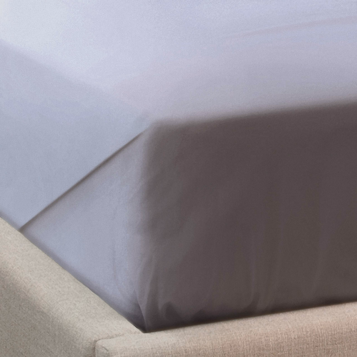 Tempur-Pedic Cool Luxury Sheet Set – Luxurious Softness and Breathable Fabric Keep You Comfortable – Queen, Silver Sconce - Includes 2 Standard Pillowcases, 1 Queen Flat Sheet, 1 Queen Fitted Sheet