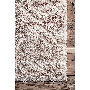 nuLOOM Vinita Moroccan Diamonds Shag Area Rug, 4' x 6', Light Beige