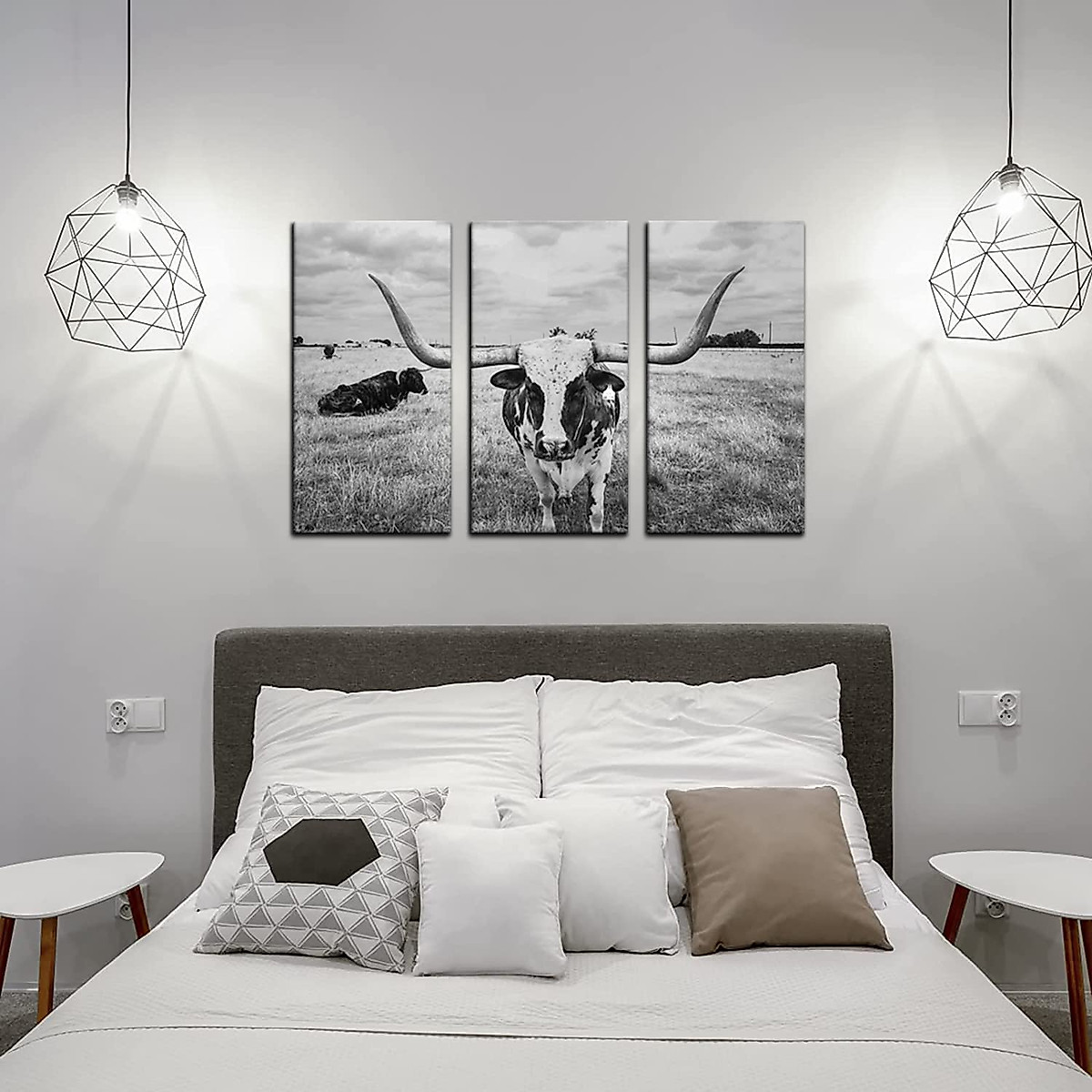 VividHome Texas Longhorn Bull Picture Cow Wall Decor Animal Canvas Print Black and White Farmhouse Wall Art for Living Room 32x48inch