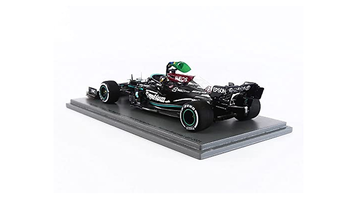 Mint Models Hamilton F1 Winner 2021 - 1:43 Scale Model