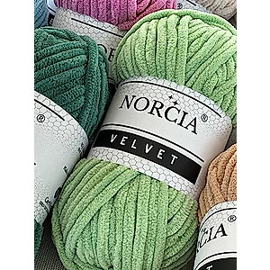 NORCIA Soft Velvet Yarn Chenille Yarn for Crocheting Super Bulky 100g (74.3 yds) Baby Blanket Yarn for Knitting Amigurumi Yarn Fancy Yarn for Crochet Weaving Craft