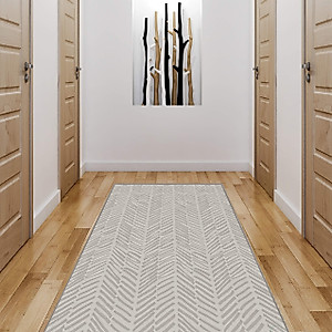 DEERLUX Modern Living Room Area Rug with Nonslip Backing, Abstract Beige Chevron Strokes Pattern, 2.5 x 6.5 Ft Runner