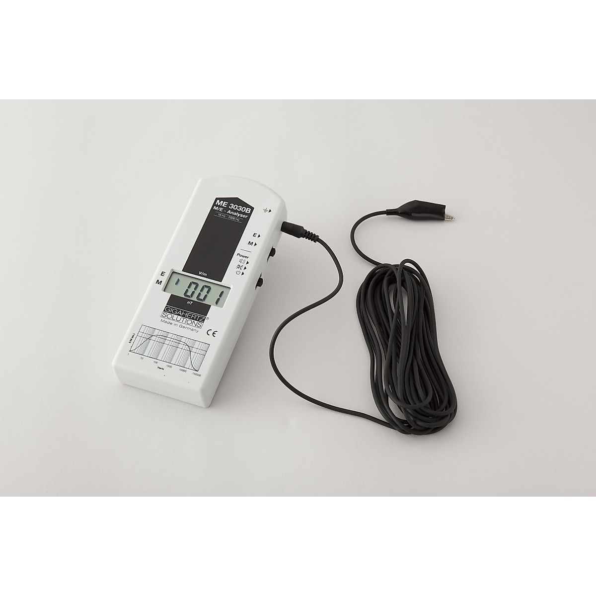 Gigahertz Solutions Low Frequency Electromagnetic Waves Tester < ME3030B : Enough After-Sales Support [For Household Appliance, High Pressure Transmission Wire, Electromagnetic Waves Measurement]