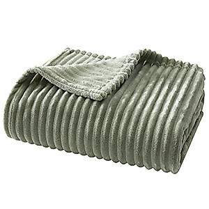 Geniospin Throw Blanket for Couch, Bed, Sofa – 280GSM Super Soft Lightweight Blanket with Strip, 3D Ribbed Jacquard Blanket, Plush Fuzzy Cozy Throws, Warm and Breathable (Sage Green, 50x60 inches)