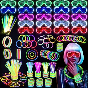 OLUPP 222PCS Glow in the Dark Party Supplies, Glow Sticks Glasses Favors, 200 PCS Glow Sticks and 22 PCS LED Glasses, New Years Neon Party Favors for Glow Party, Wedding, Concert, Raves, Birthday