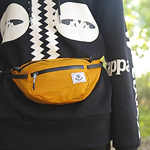 4Monster Hiking Waist Packs Portable,Water Resistant Fanny Pack Bags Lightweight with Adjustable Strap for Outdoor, Workout,Running,Hiking,Traveling,Biking,Camping and Fishing (Yellow green, 2L)