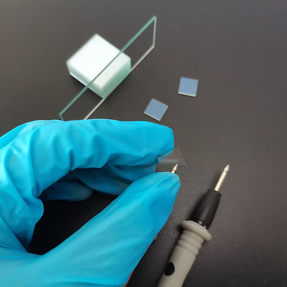 ITO Coated Conductive Glass Substrate Slides superconducting Low Resistance < 10Ω /Square (10mm×10mm, 80 Pcs)