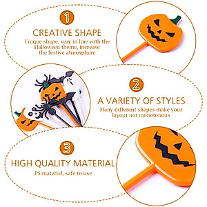 GlyinnHe 50PCS Halloween Picks Cupcake Toppers Plastic Halloween Toothpicks Halloween Cupcake Food Cocktail Appetizer Picks for Halloween Baby Shower Birthday Wedding Party Supply