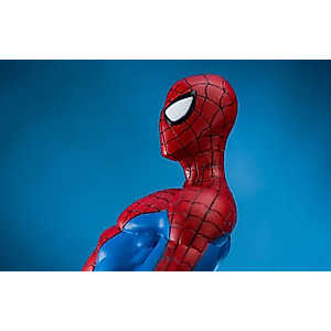 Diamond Select Toys Marvel Gallery Spider-Man PVC Figure