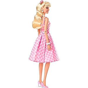 Barbie The Movie Doll, Margot Robbie as Barbie, Collectible Doll Wearing Pink and White Gingham Dress with Daisy Chain Necklace for 6 years and up