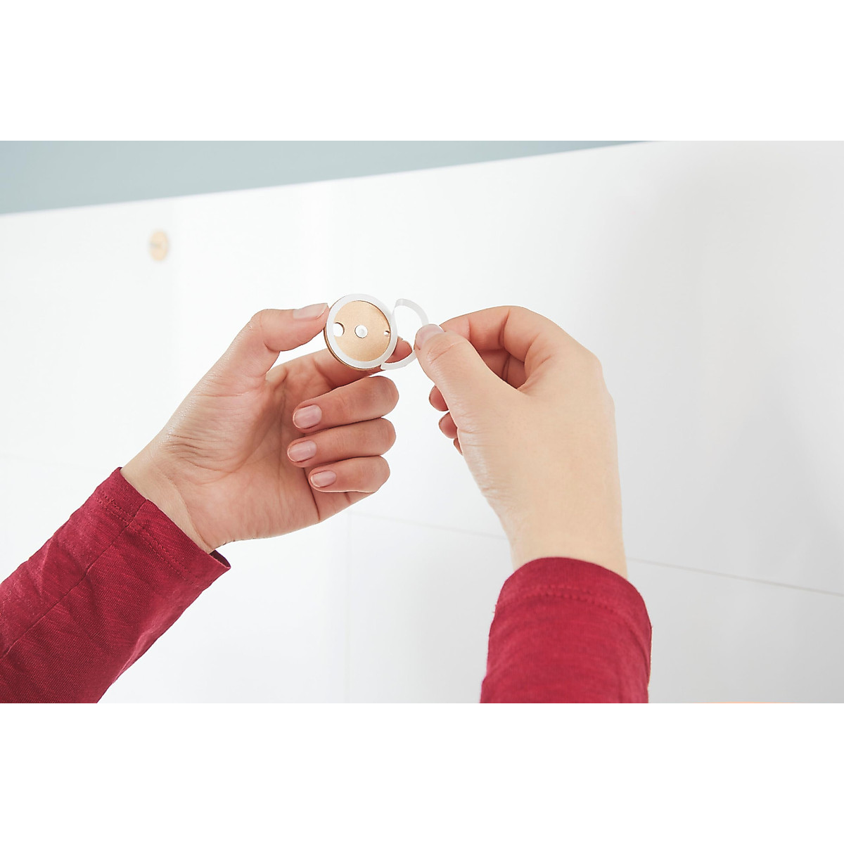 Tesa Adhesive Screw for Masonry and Stone, Holding Capacity 5 kg, Pack of 2, 77905-00000-00