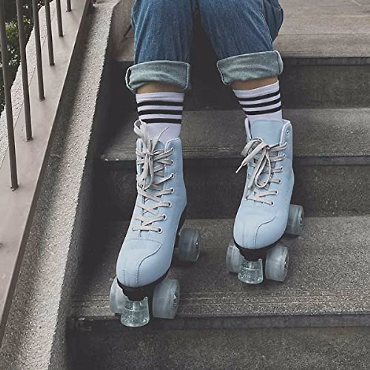 YYW Roller Skates For Women and Men Artificial Cowhide with Thick Cotton Protection Upper Outdoor Roller Skates for Girls Boys (39=US Women:9=US Men:7.5=Heel to Toe:25.5 cm)