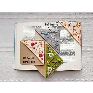Personalized Hand Embroidered Corner Bookmark, Handmade Cute Flower Bookmarks for Book Lovers, 26 Letters Felt Triangle Corner Bookmarks - Winter J