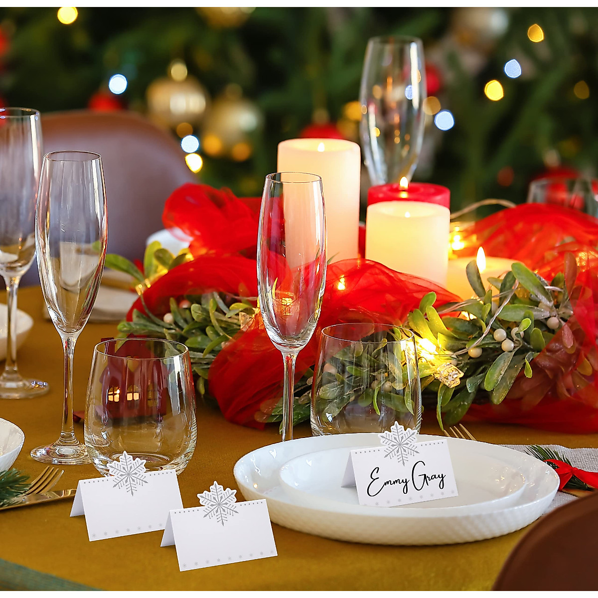 Gift Boutique 100 Pack Christmas Cards Holiday Seating Name Card Die Cut Xmas Snowflake Table Setting Folded Paper Tent Cards for Winter Wonderland Dinner Wedding Tables Party Decorations 2" x 3.5"
