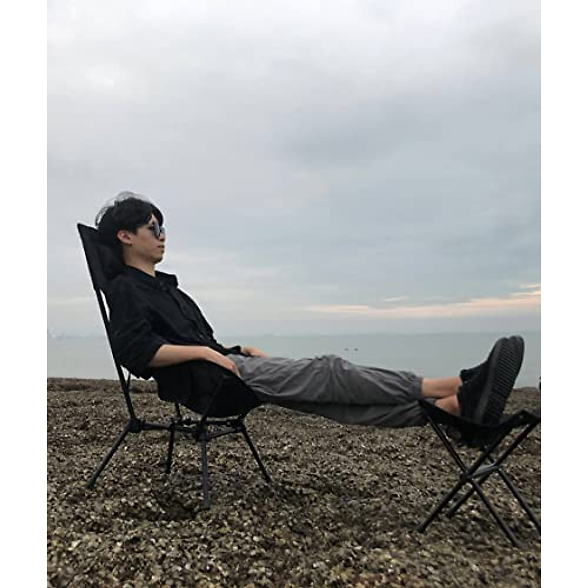 AnYoker Camping Chair, 2 Way Compact Backpacking Chair, Portable Folding Chair, Beach Chair with Side Pocket, headrest and Foot Rest, Lightweight Hiking Chair 01666 （Black）