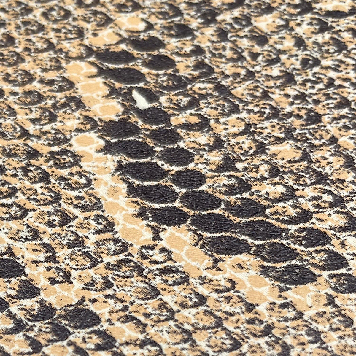 Yifely Snake Skin Print Tabletop Protect Paper Self-Adhesive Shelf Liner Makeup Cabinet Decor 17.7 Inch by 9.8 Feet