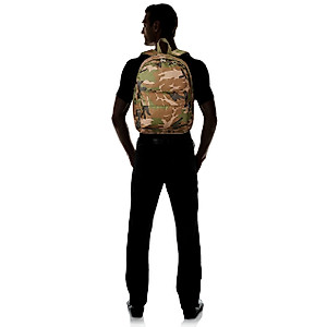 Everest Classic Woodland Camo Backpack, Camouflage, One Size