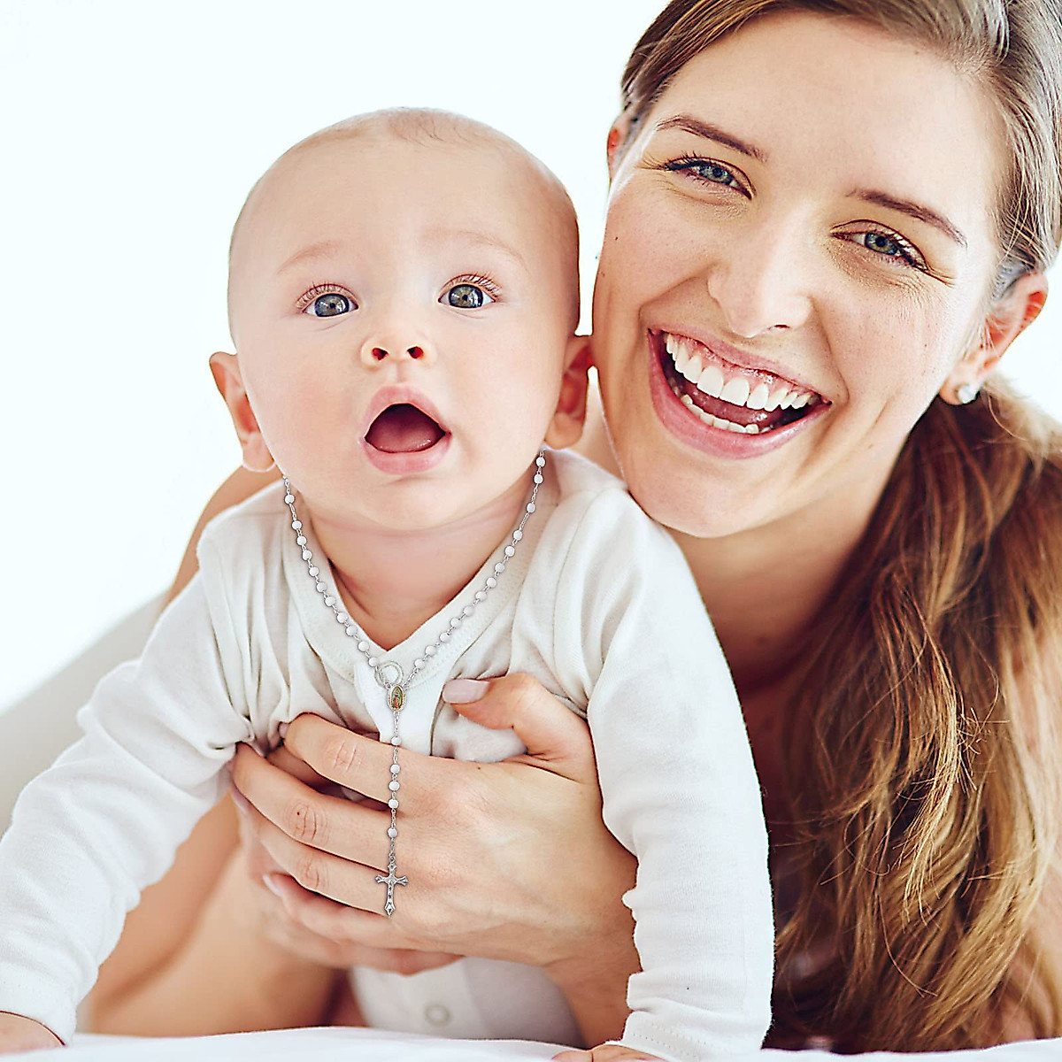 Brilucky 24 PCS White Rosary Beads Bulk For Baptism Favors,Lady Guadalupe Rosarios Catolicos First Communion Favors For Guests,Rosary Beads Necklace Gifts For Christian Baby Shower Quinceanera Party