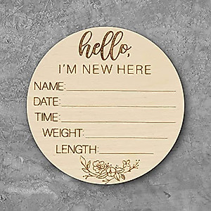 Wooden Newborn Welcome Sign - Hello I’m New Here Baby Name Sign - Round Baby Announcement Sign for Hospitals - Infant Arrival Stat Sign - 4.75 Inches Long & Wide with 3mm Thickness