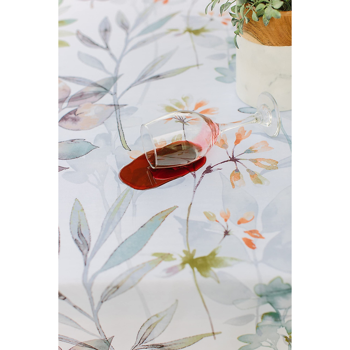 Benson Mills Spillproof Spring/Summer Fabric Outdoor Tablecloth with Umbrella Hole, Zippered Table Cloth for Rectangle Tables, Picnic/Patio Table (60" x 84" Rectangular with Umbrella Hole, Botanica)