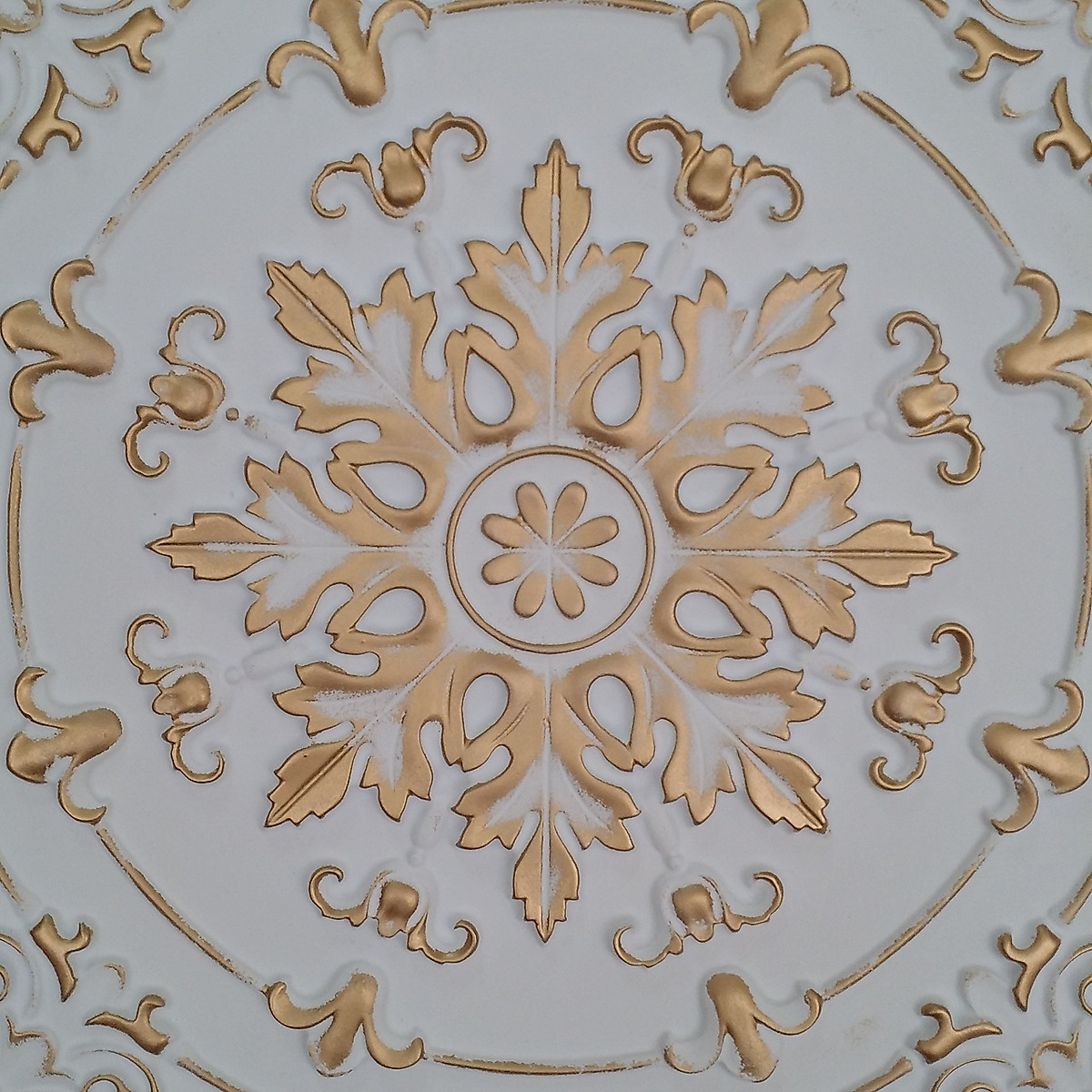 PLASTDECOR Drop in Ceiling Tiles Faux Tin Painted White Gold Coffee Decor Wall Panels PL18 10pcs/lot