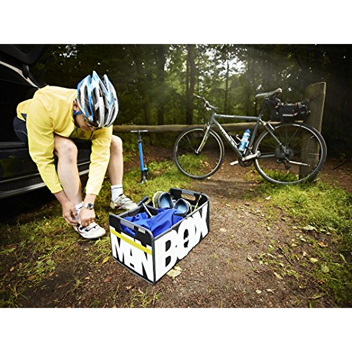 meori Hibiscus Red/Dots Foldable Box Large wipeable Solid Space-Saving Outdoor Lake Beach Weekend Shopping Transport Storage, 1-Pack