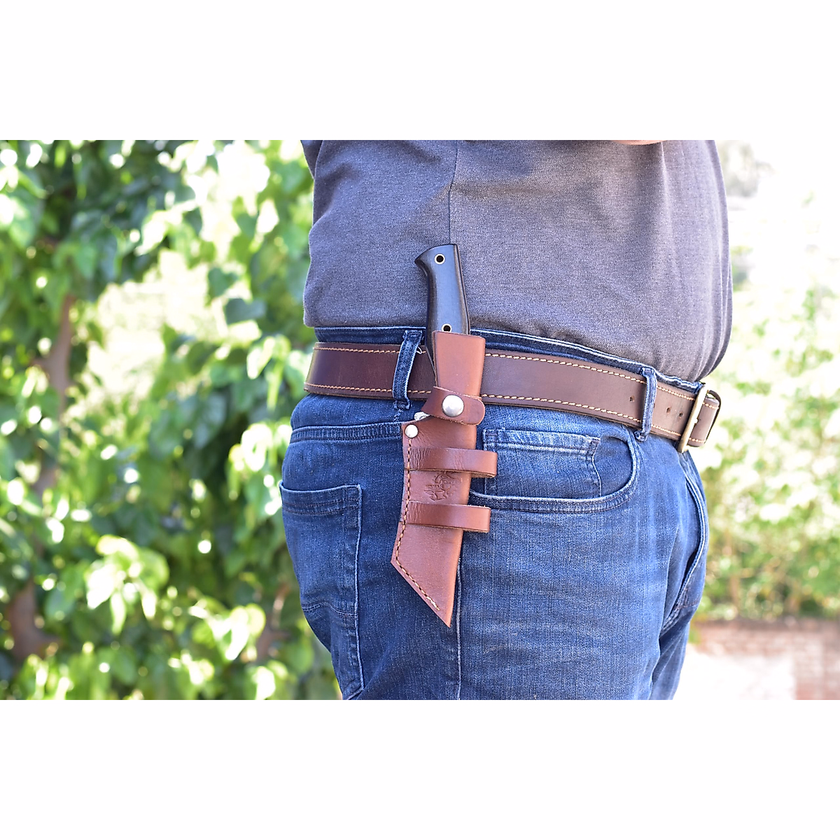 Knives Ranch Fixed Blade Knife with Black Burlap Micarta Handle & Heavy-Duty Leather Sheath (2081-M)