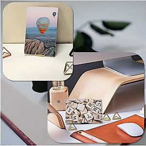 FJDCKJ 100 Pack Gold Triangle Place Card Holders for Wedding Baby Shower - Modern Table Number Stands for Parties & Events - Elegant and Practical Mini Size Name Card Holder Clips