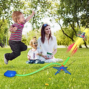 Duckura Kids Jump Rocket Launchers Toy, 6 Foam Rockets & Stomp Launcher, Up to 100Ft, Summer Outdoor Outside Play Game, Birthday Valentines Day Party Gift Toys for Toddlers Boys Girls Age 2 3 4 5 Year