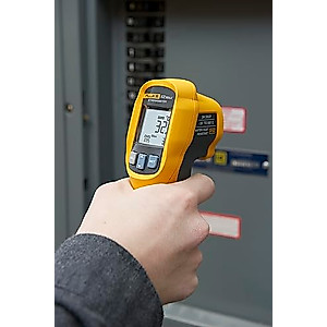 Fluke 62 Max Industrial Infrared Thermometer, -22 to +932 Degree F Range, Single Laser Targeting, 10:1 Distance To Spot Ratio, IP54 Rating, Includes 3 Year Warranty, (Not For Human Temp)