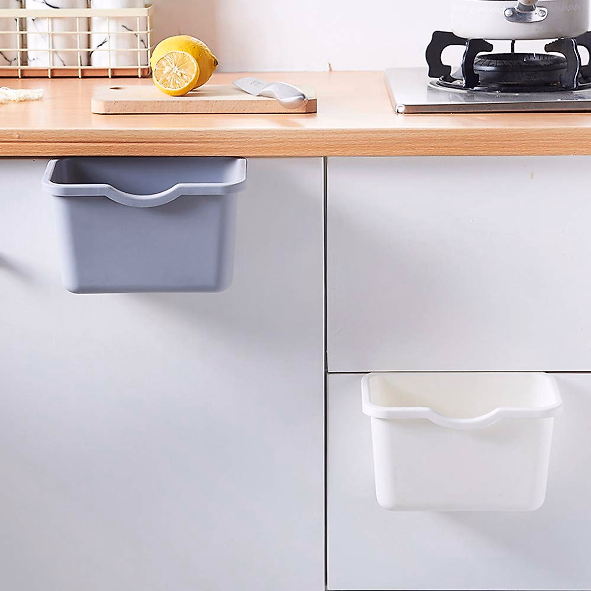 XBKPLO Small Hanging Kitchen Trash Can, Mini Hanging Garbage Bin, Sweden Hanging Waste Bin for Cabinet/Drawer/Car/Bedroom/Bathroom, Plastic Wastebasket, 0.9 Gallon