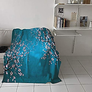 Heart Pain Soft Flannel Fleece Blanket Cherry Blossoms Breathable Throw Blanket Pink Blue Cozy Blanket for Couch Sofa Bed Living Room Suitable for All Season - 50x60 inch