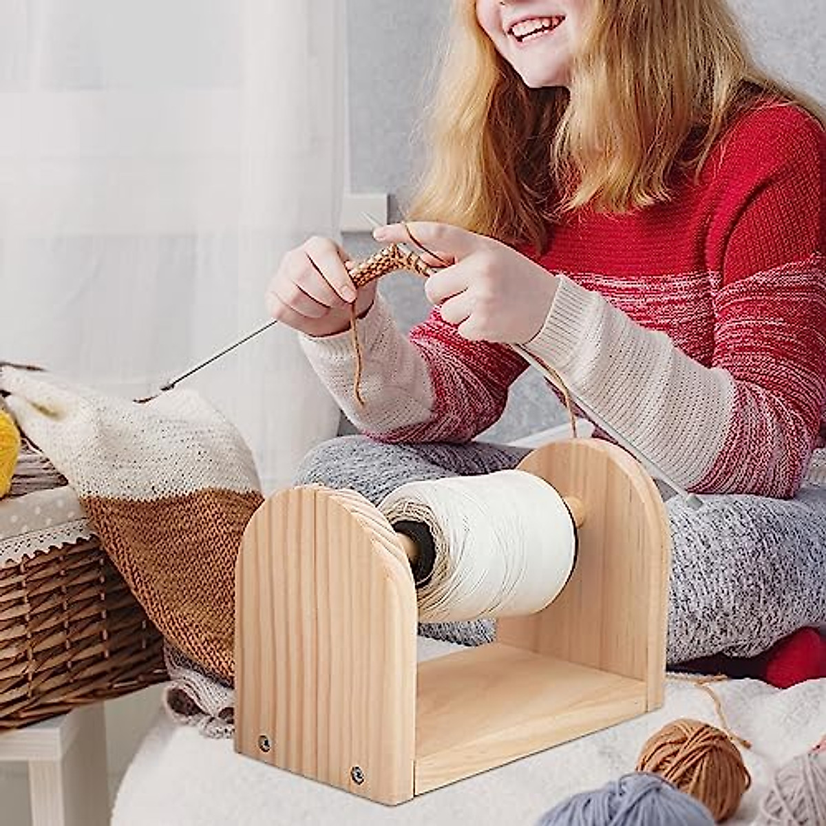 DYNWAVE Yarn Ball Holder Yarn Dispenser Organizer Yarn Winder Wood Yarn Skein Holder Thread Stand for Skein Cord Craft & Sewing Knit DIY Supplies, M 20x10x13cm