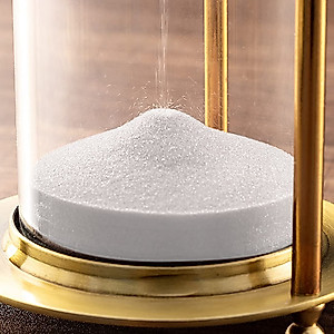 Vintage Sand Timer 5 Minute Hourglas,5.1 Inch Small Sand Clock, Antique Brass Grave Sand Watch 5 Min,Antiguo Reloj De Arena 5 Minuto,Metal Unique Sandglass for Kitchen Home Office Game Gifts