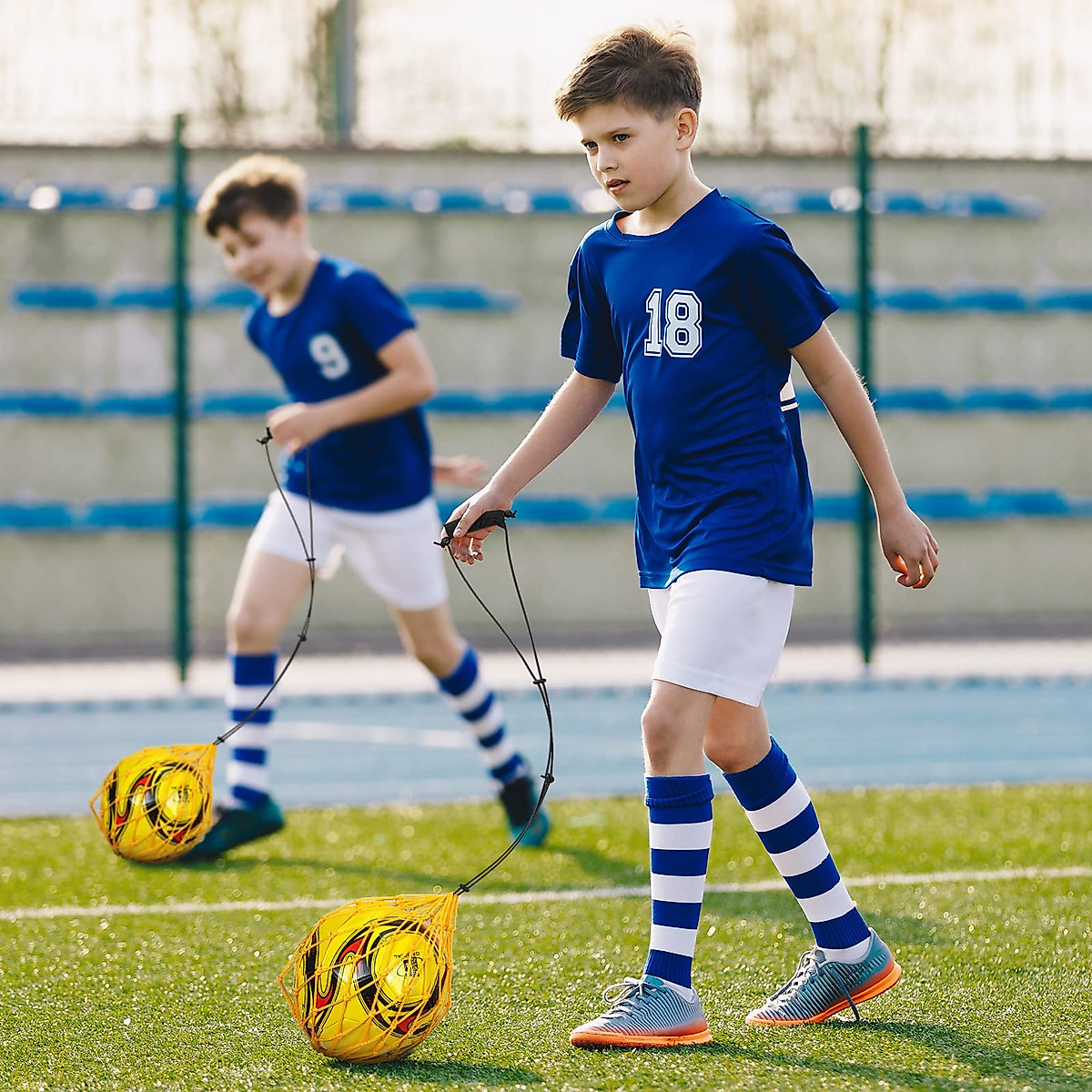 2 Pcs Handle Solo Soccer Kick Trainer Soccer Ball Bungee Elastic Training Juggling Net Soccer Kick Net Soccer Training Equipment Accessories and Gear for Kids Adults (Fits Ball Size 3, 4, 5) (Yellow)