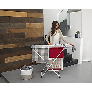 Vileda Extendable Clothes, Foldable Airer with Wheels, Aluminium Resin, White, 5.2 x 60.5 x 131.5 cm