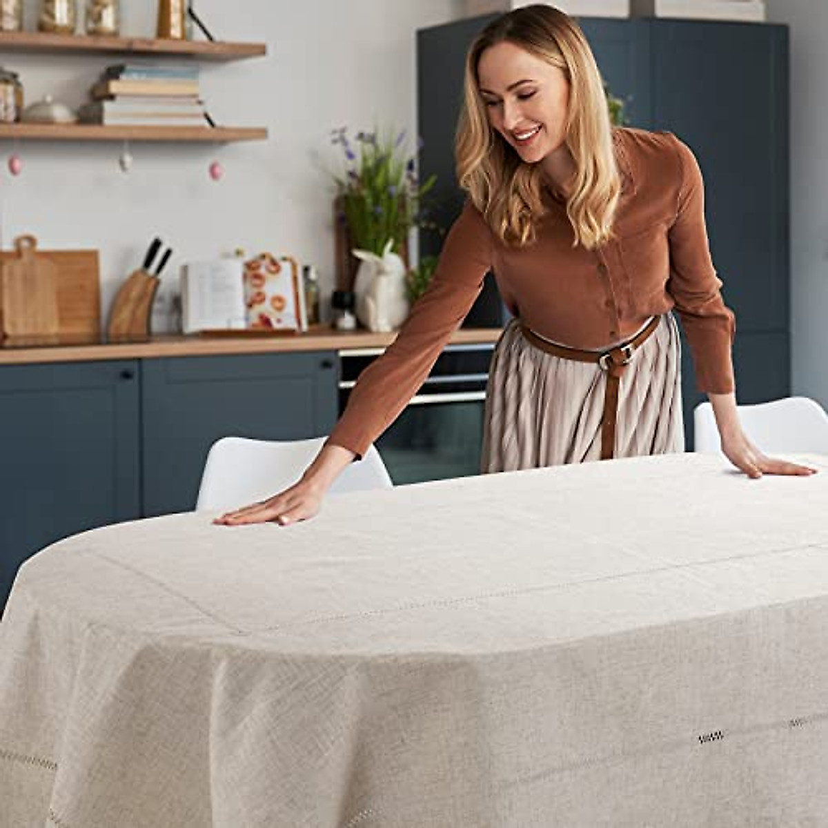 HOMBYS Oval Tablecloth with Hollow for Oval Table, 60x84 Inch Farmhouse Table Covers for Kitchen Dining Party, Wrinkle Free Anti-Fading Tabletop Decoration, Natural