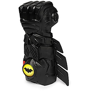 DC Comics BATMAN, Interactive Gauntlet with Over 15 Phrases and Sounds, Kids Toys for Boys Aged 4 and Up