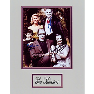 Kirkland The Munsters, Classic TV Show, 8 X 10 Photo Autograph on Glossy Photo Paper